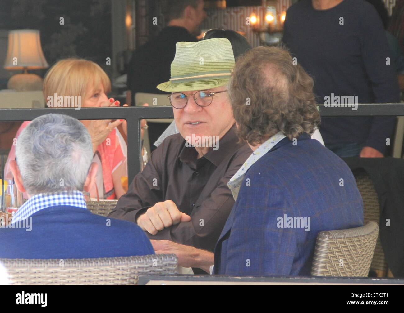 Steve Martin has lunch with friends in Beverly Hills Featuring: Steve ...