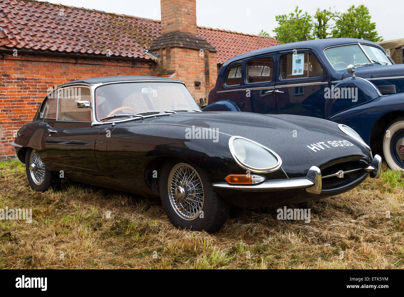 Epperstone, Nottingham, England, UK 14th June 2015. Showers and ...