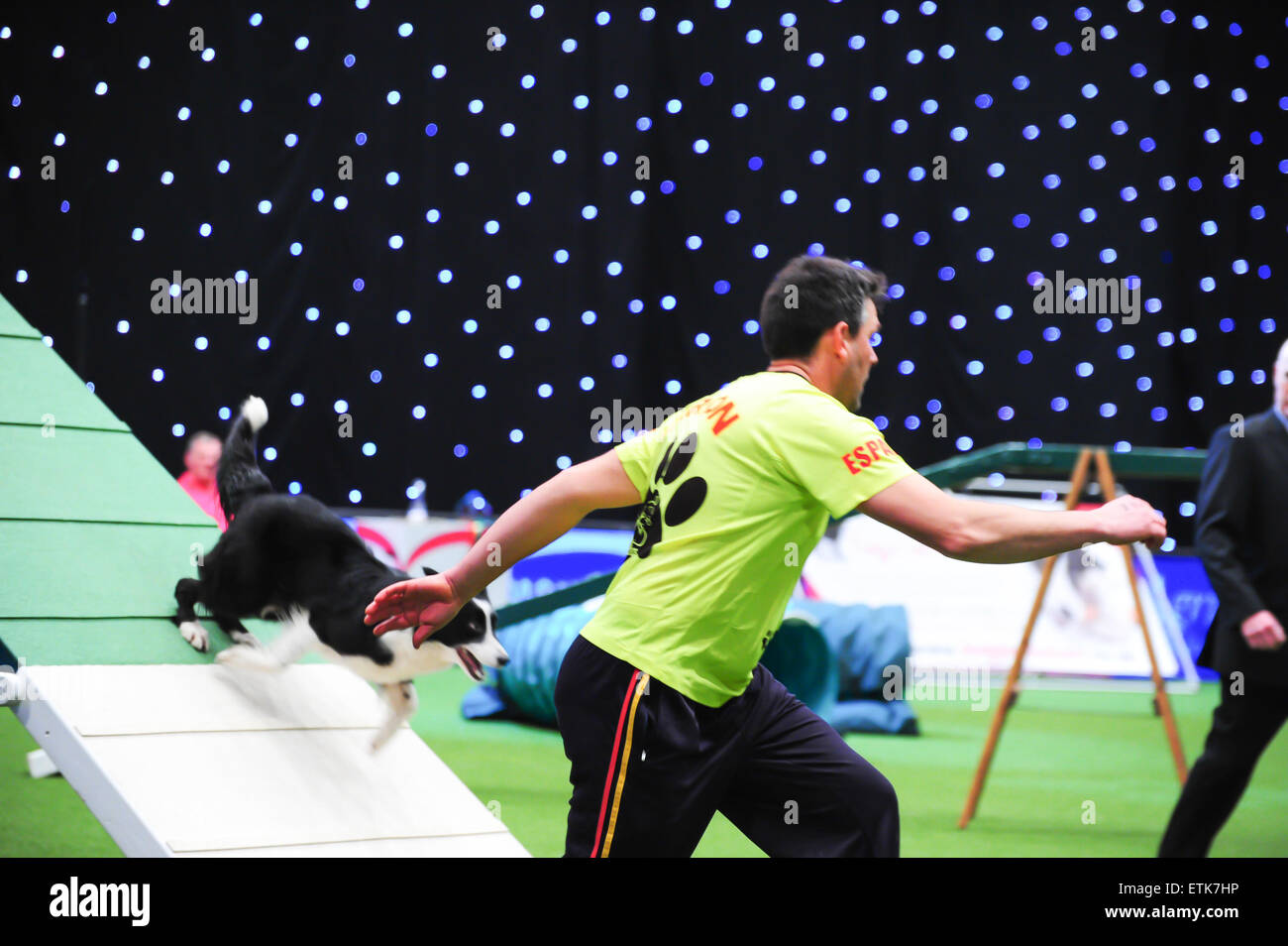 Agility International Invitation Final Featuring: Julio Freire, Chika ...