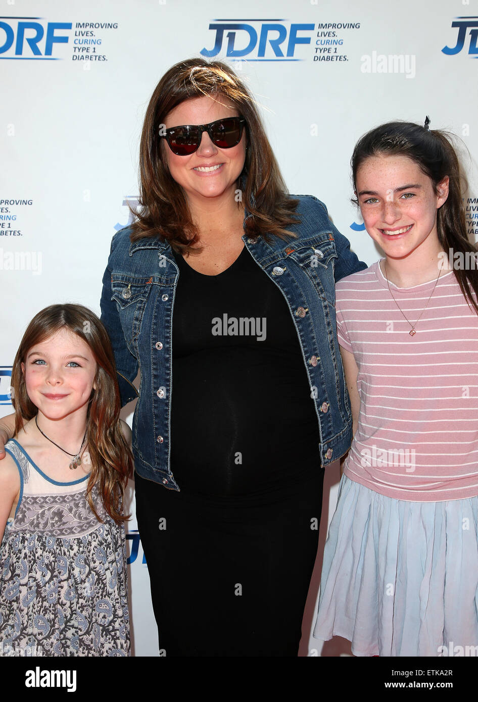 Tiffani amber thiessen and harper renn smith hi-res stock photography ...