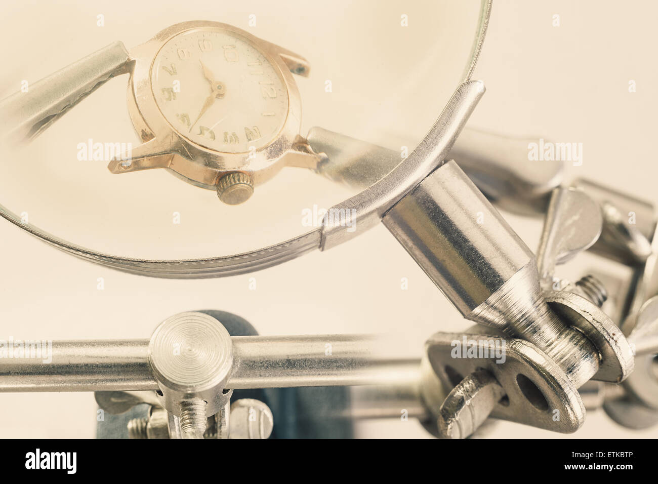 Accurate service hi-res stock photography and images - Alamy