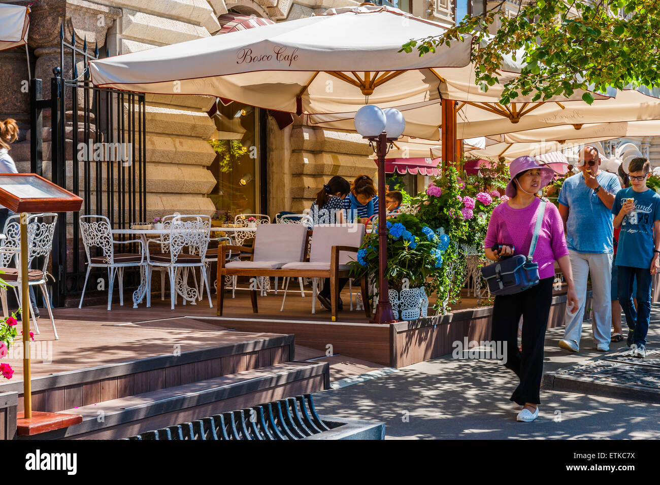 Moscow coffee shop coffee house hi-res stock photography and images - Alamy