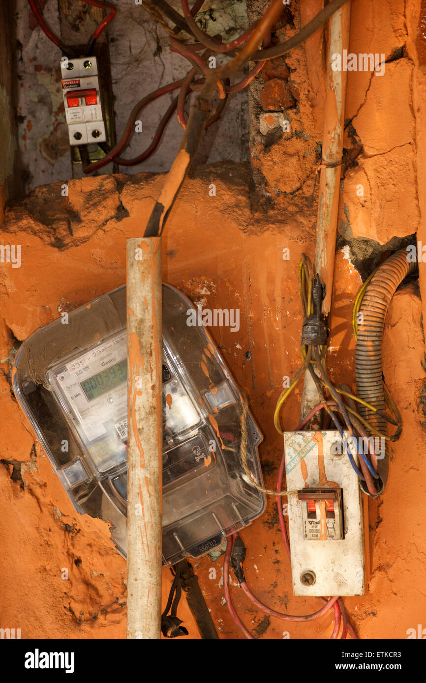 Indian electrical installation. Electricity meter Stock Photo - Alamy