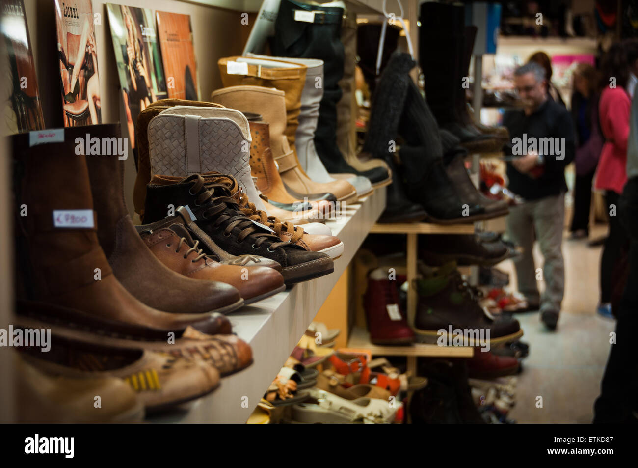 Leather merchant hi-res stock photography and images - Alamy