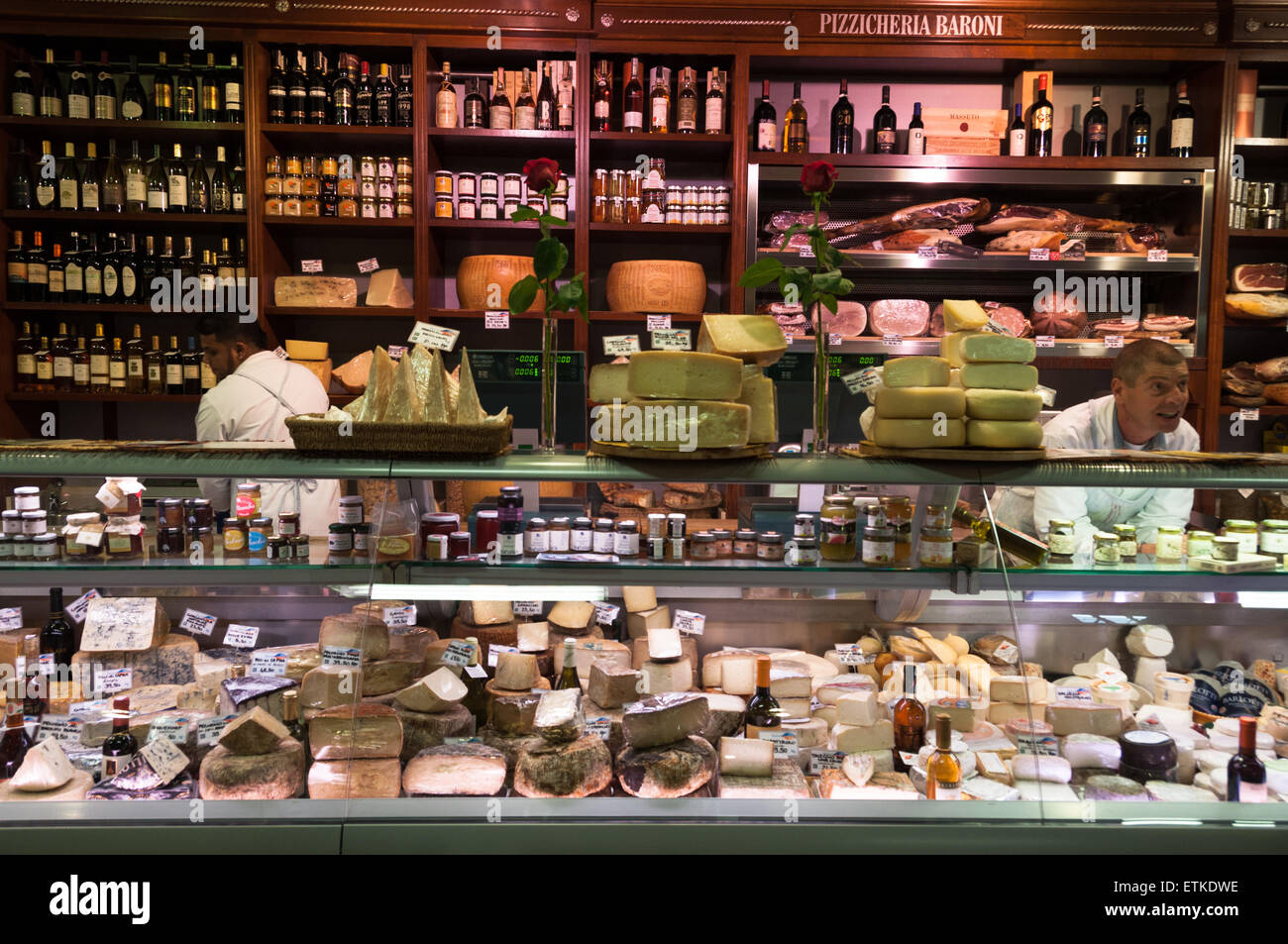 Mercato centrale interior hi-res stock photography and images - Alamy