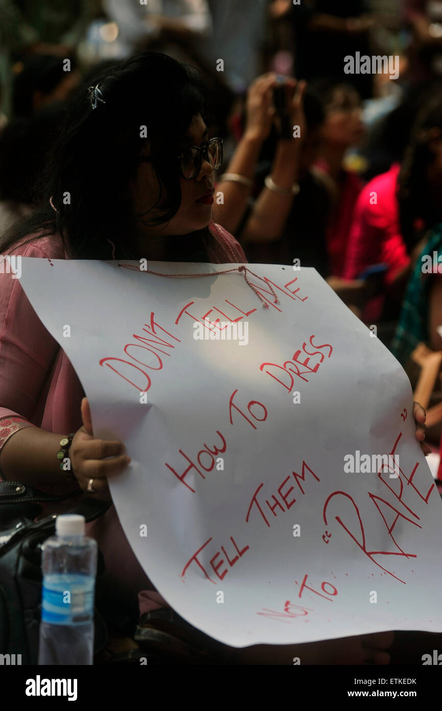 Microbus bangladesh hi-res stock photography and images - Alamy