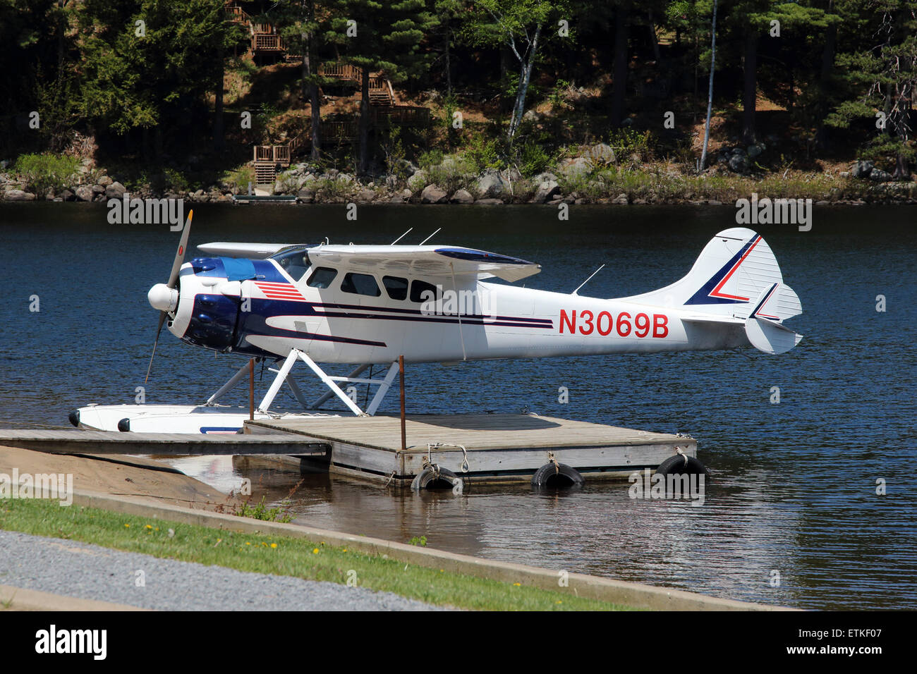 Cessna 195 float plane seaplane Stock Photo - Alamy Cessna 195 float plane seaplane Stock Photo - Alamy