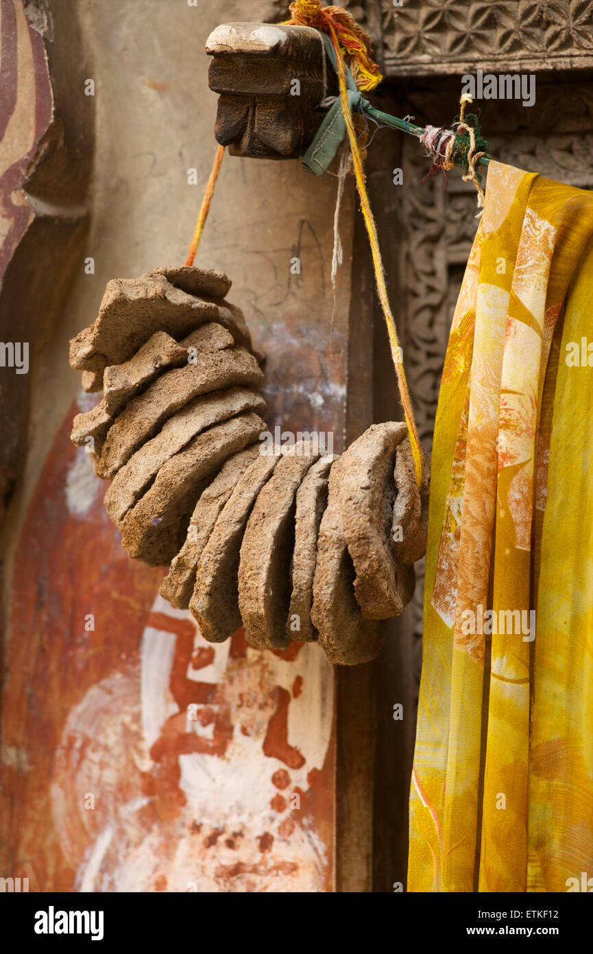 Camel dung hi-res stock photography and images - Alamy