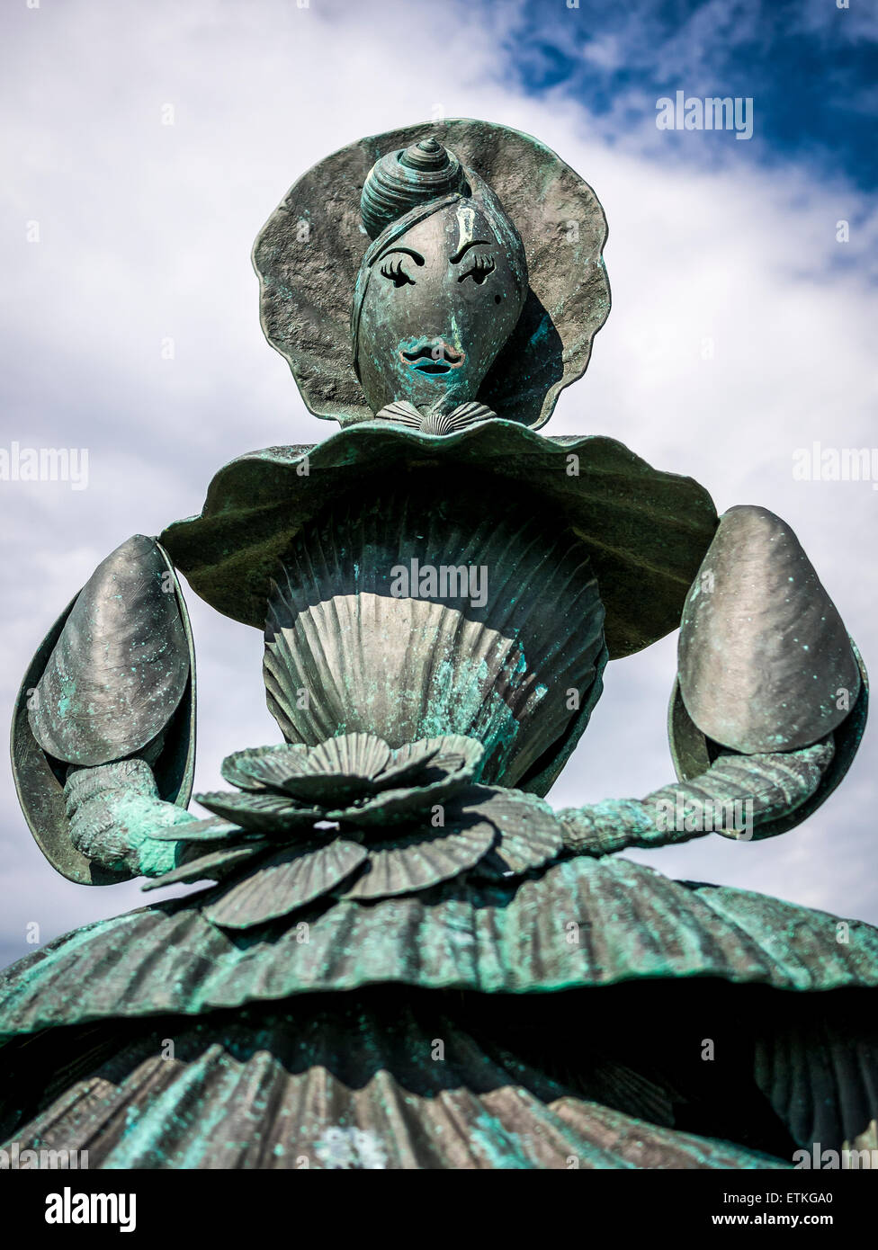 Mrs Booth sculpture, Shell lady, Margate Stock Photo - Alamy
