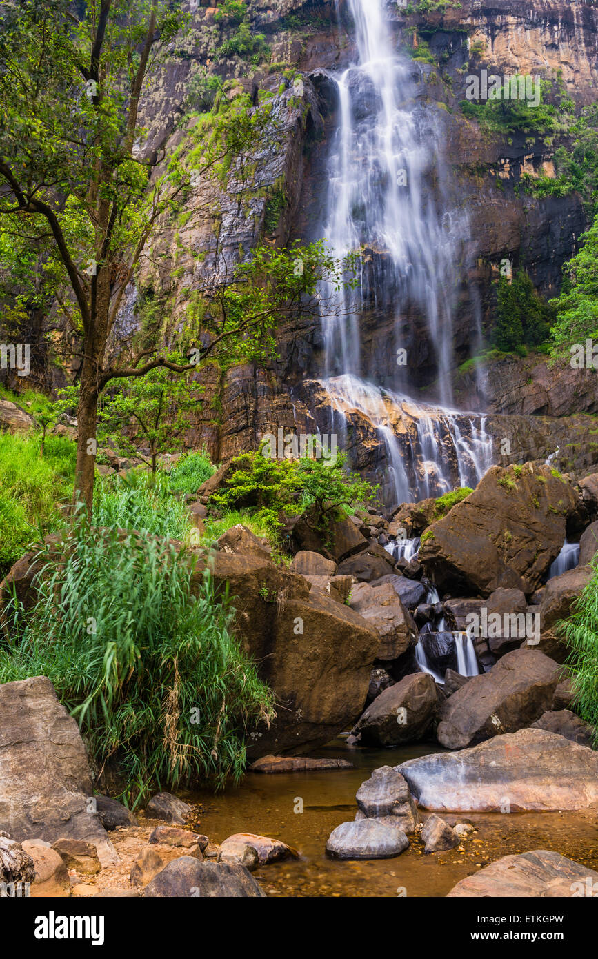 Bambarakanda Falls, a waterfall near Haputale, Sri Lanka Hill Country ...