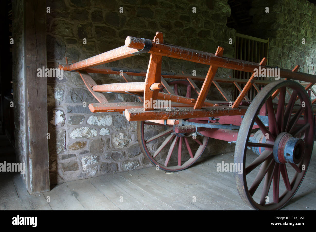 Hay rack hi-res stock photography and images - Alamy
