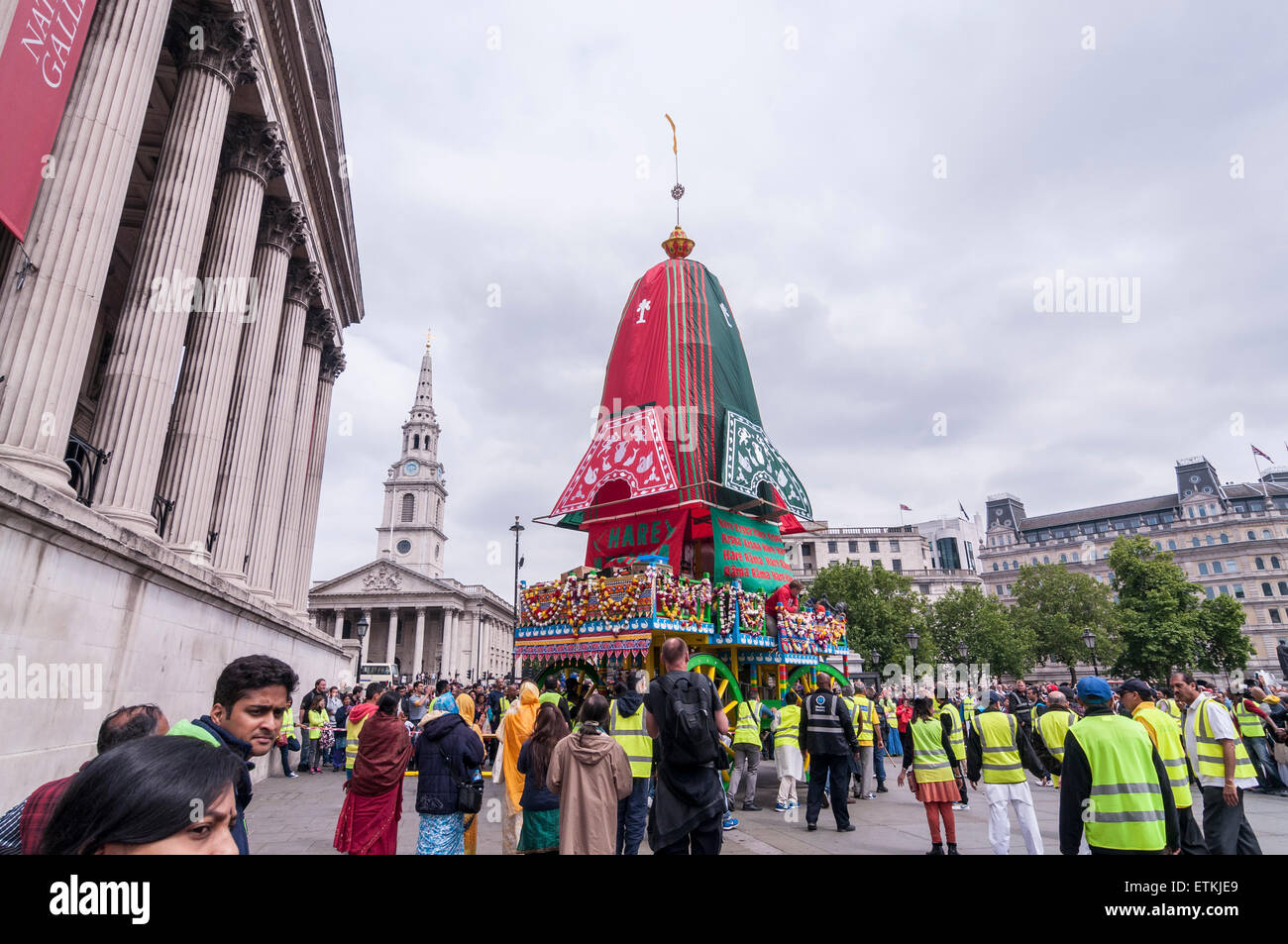 London, UK. 14 June 2015. The chariot arrives in Trafalgar Square, as ...