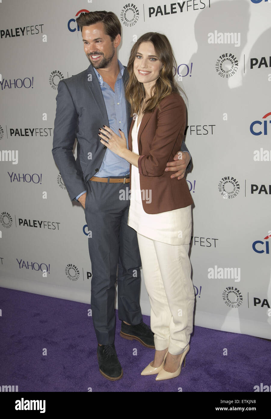 Mike Doyle Andrew Rannells Dating