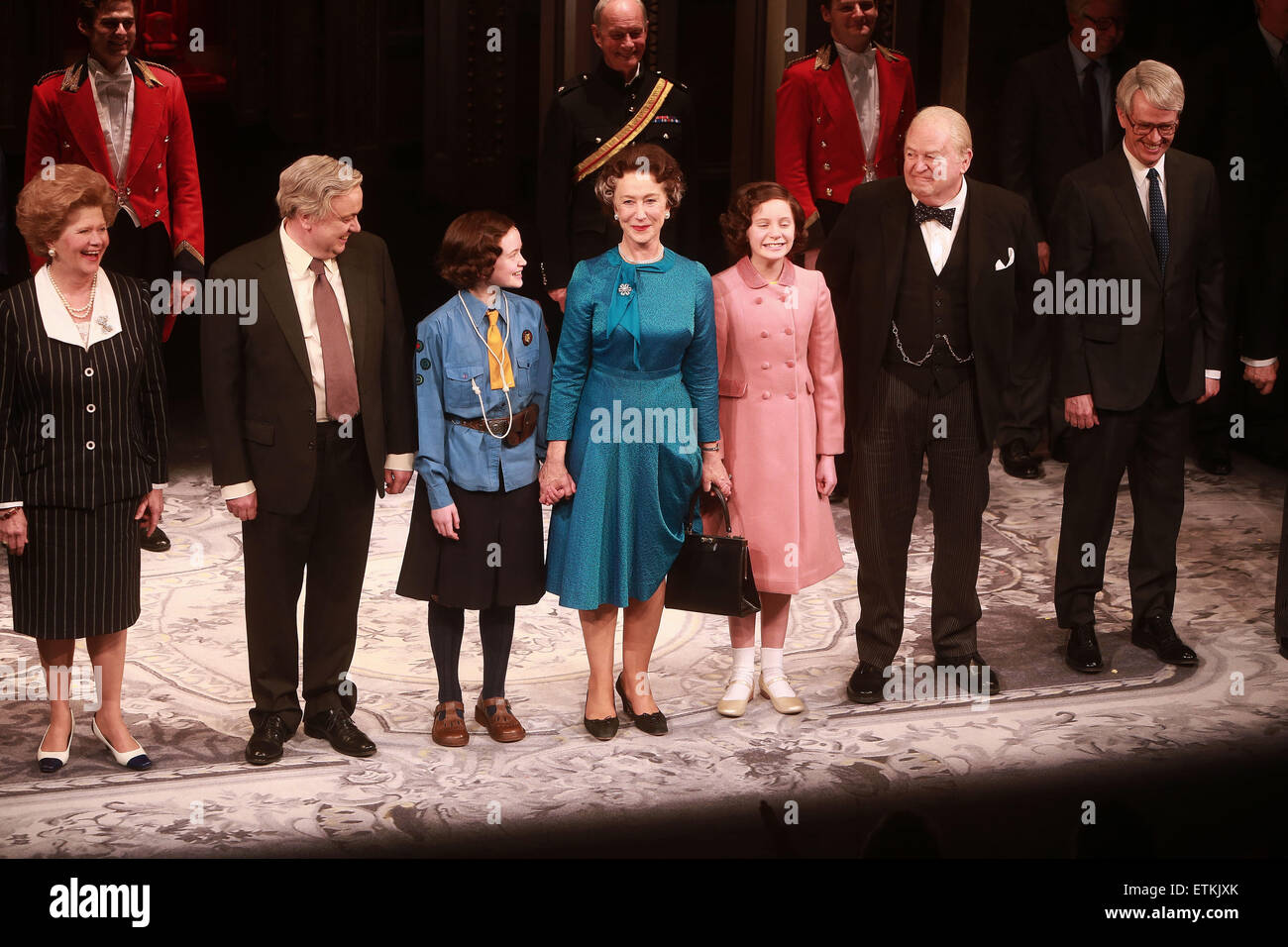 Sadie sink 2015 hi-res stock photography and images - Alamy