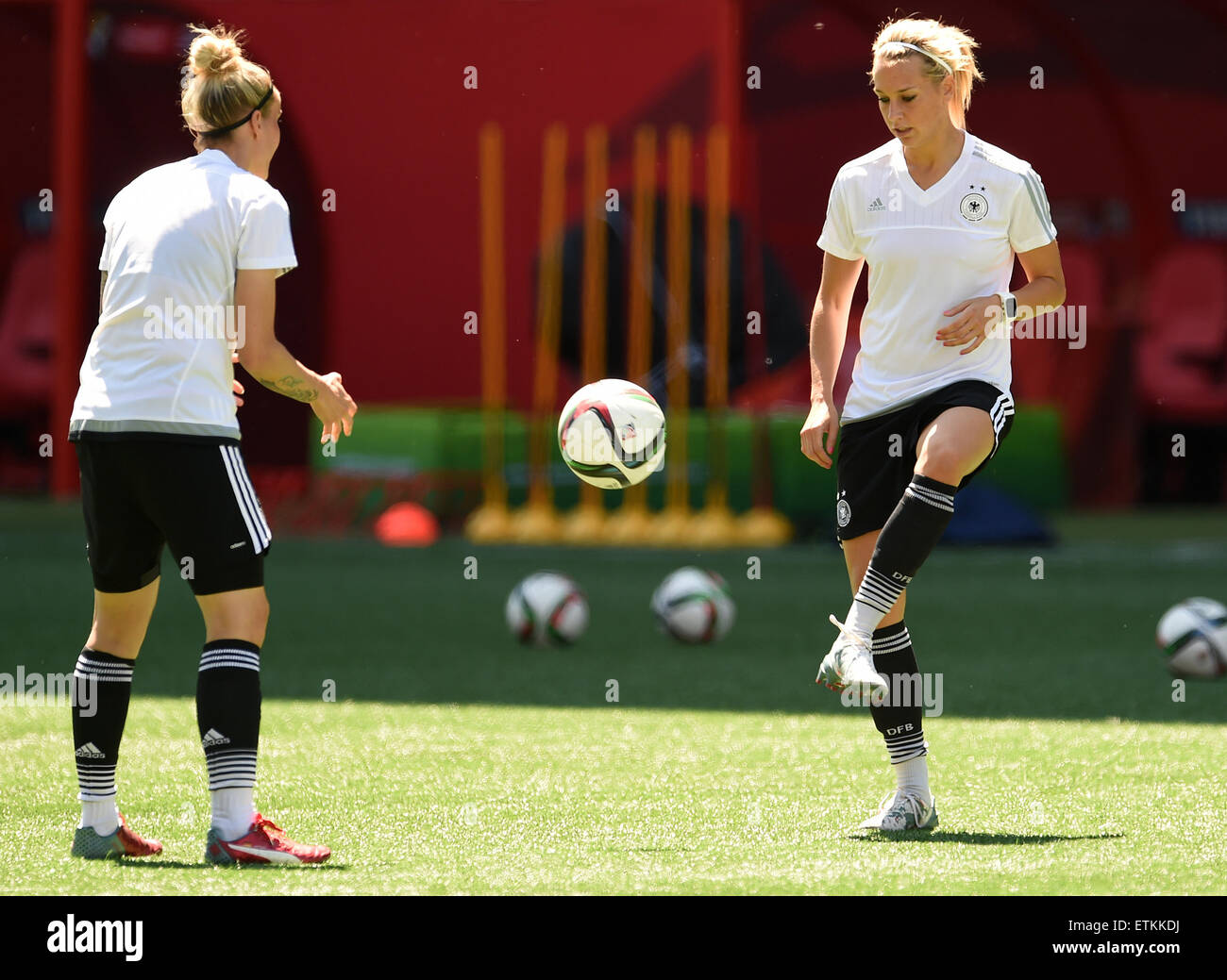 Lena canada hi-res stock photography and images - Alamy