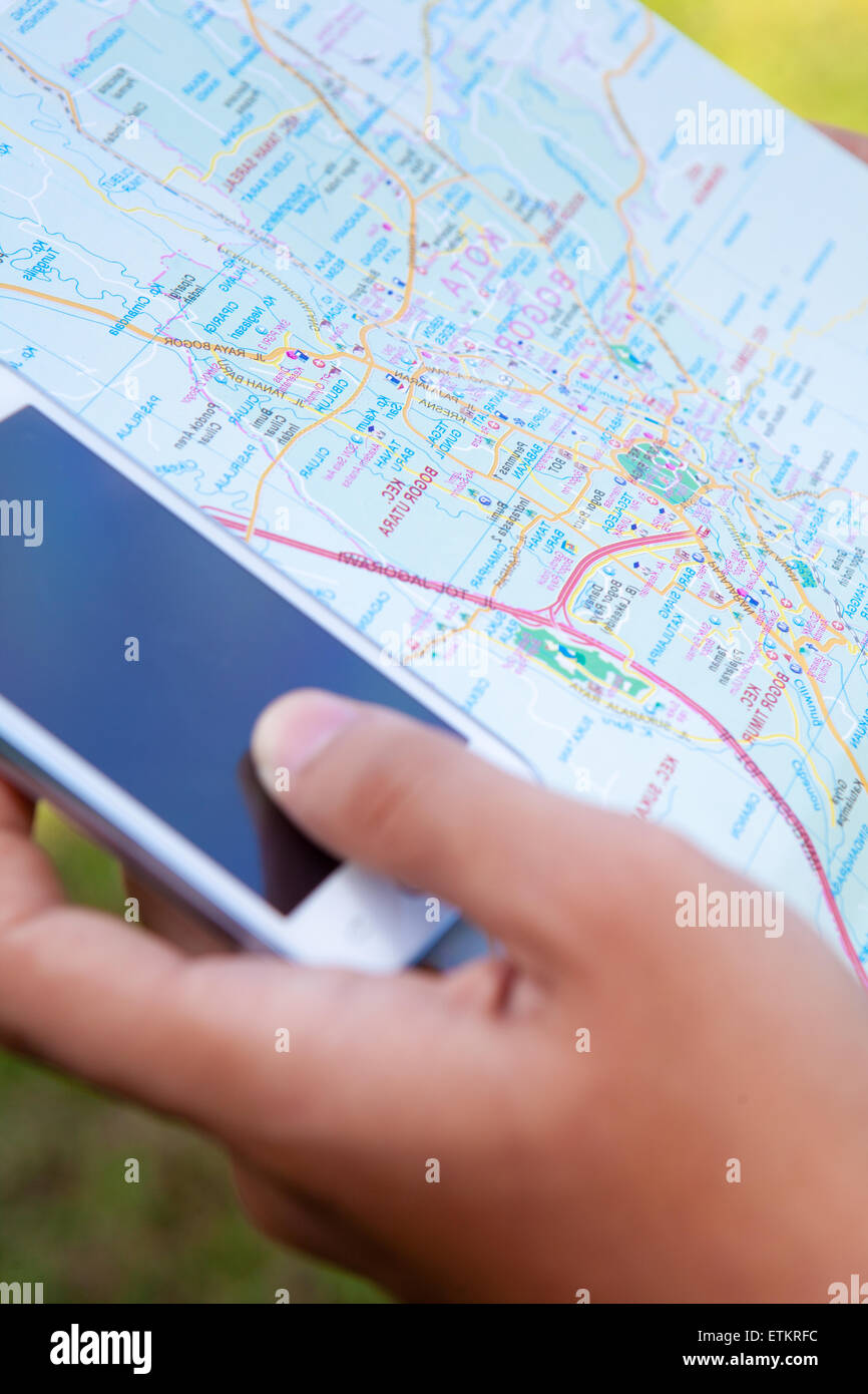 Man maps hi-res stock photography and images - Alamy