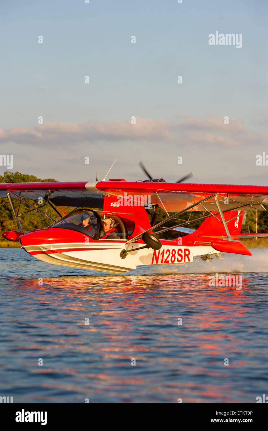 Searey, a small seaplane landing on the Chesapeake Bay, in Maryland ...