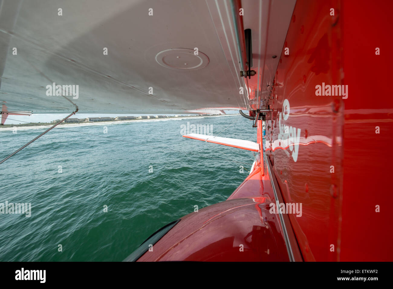 Airplane rear view hi-res stock photography and images - Alamy