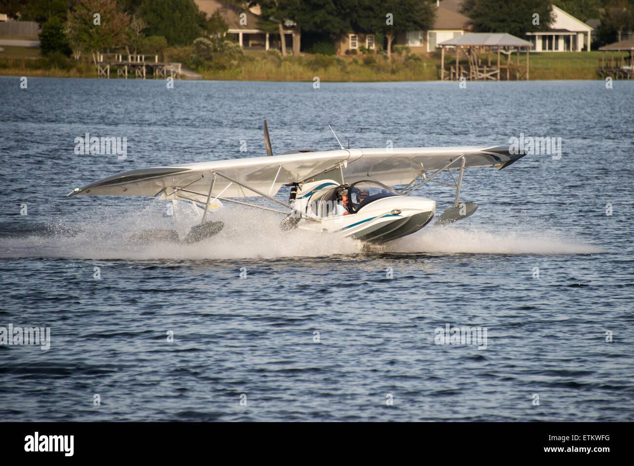 Seaplane hi-res stock photography and images - Alamy