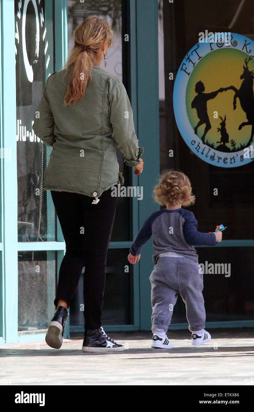 Elizabeth Berkley with her two year old son Sky Cole at Fit for Kids ...
