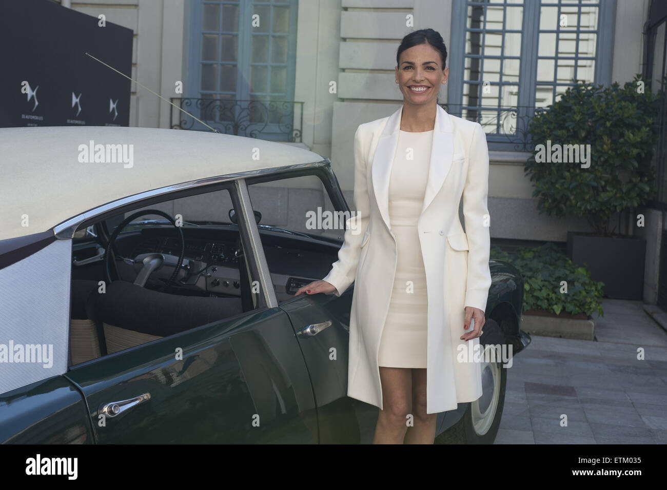 Ines Sastre presents the DS Tiburon Photo Exhibition at the AC Santo ...