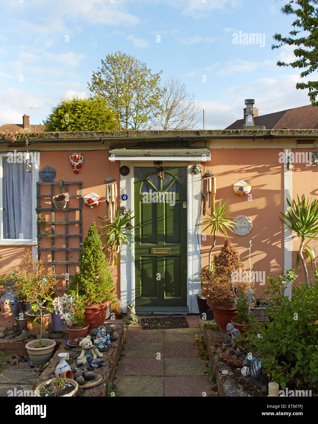 Prefabricated bungalow at Excalibur Estate Catford London. Excalibur ...