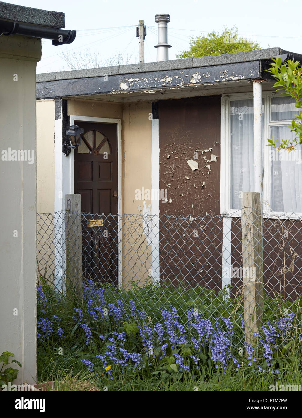 Prefabricated bungalow at Excalibur Estate Catford London. Excalibur ...