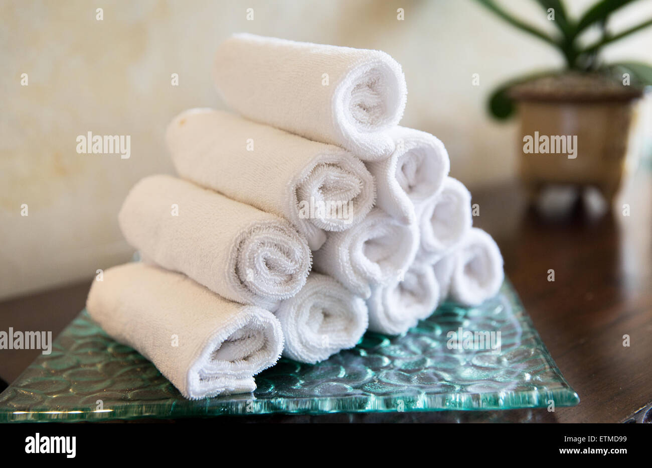 Hotel resort spa hi-res stock photography and images - Alamy