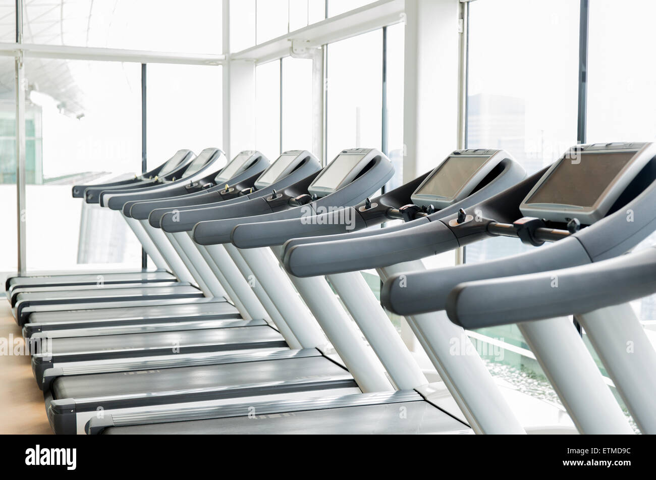 treadmills in gym Stock Photo - Alamy