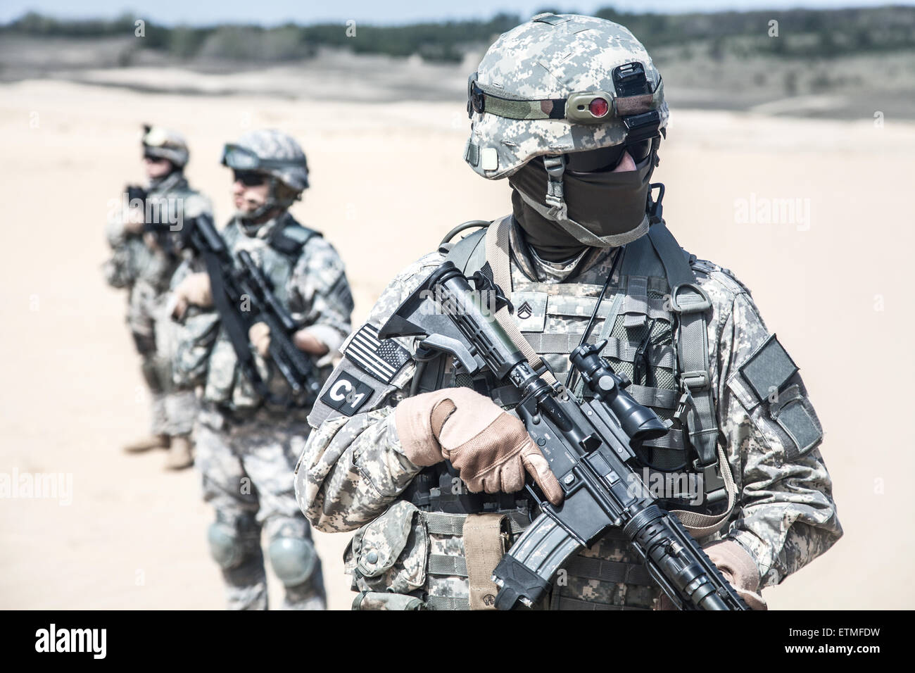 infantrymen in action Stock Photo - Alamy