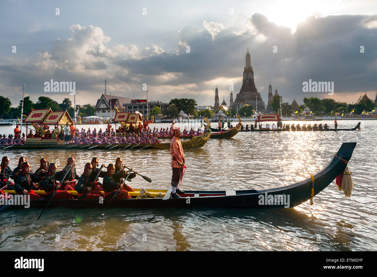 Royal barge procession, procession of boats, barge, procession on the ...