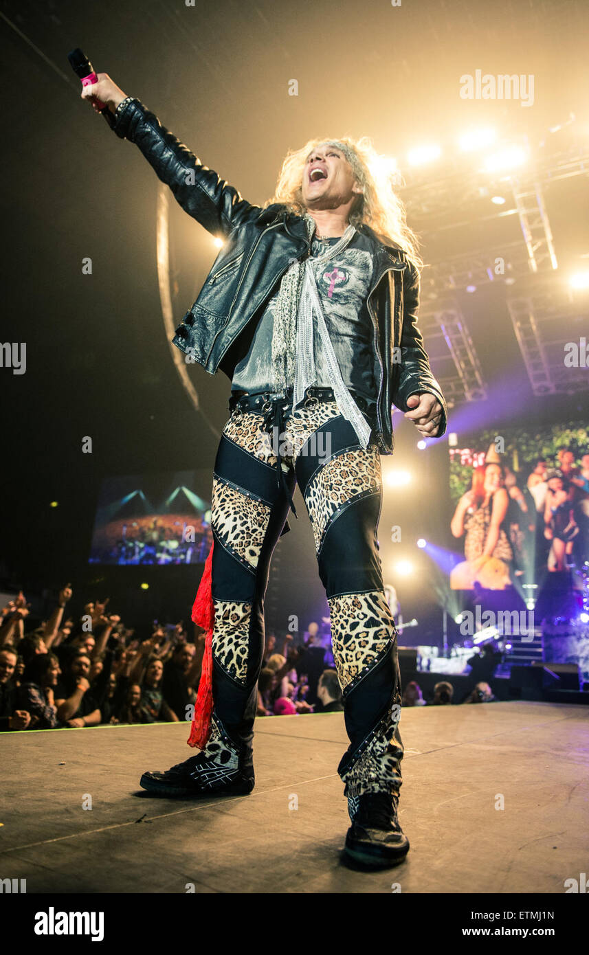 Ralph michael saenz hi-res stock photography and images - Alamy