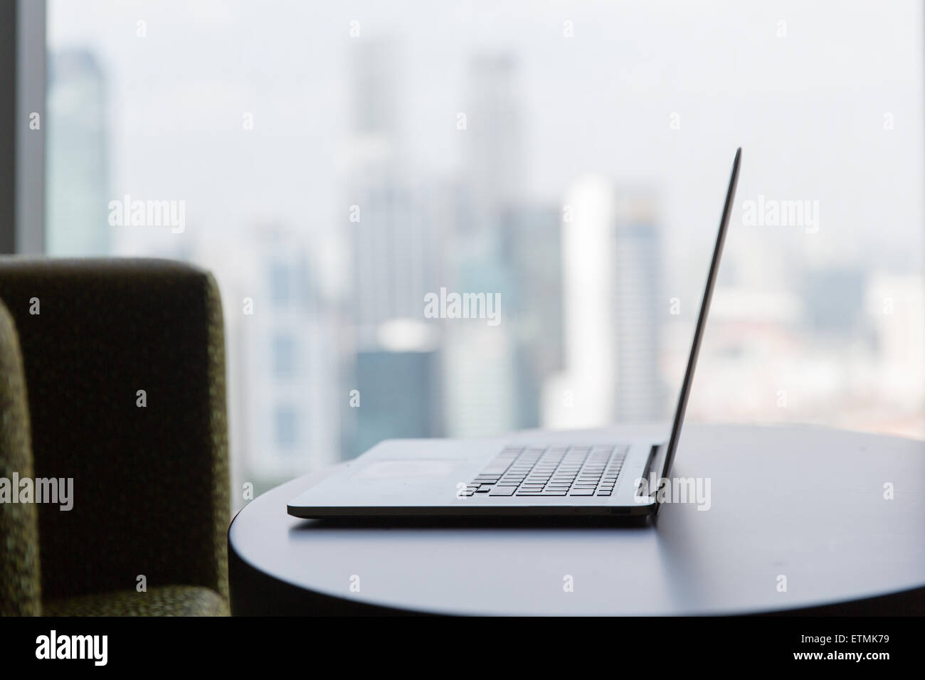 Laptop computer table hi-res stock photography and images - Alamy