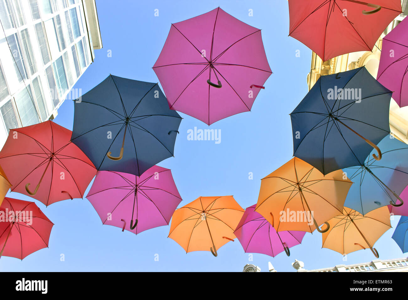 Building protection and weather hi-res stock photography and images - Alamy
