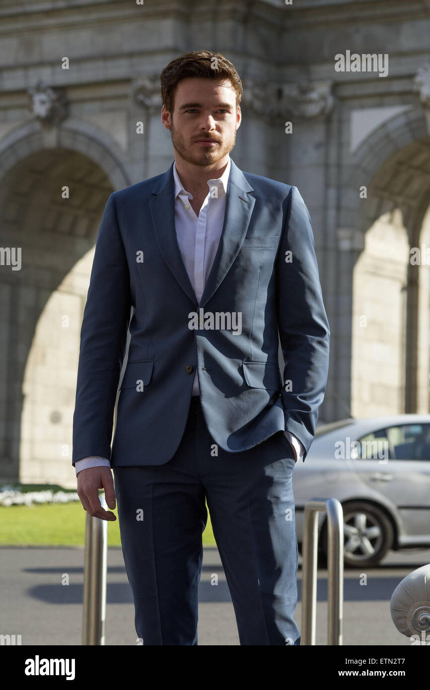 Actor Richard Madden at the 'Cinderella' photocall in Madrid Featuring ...