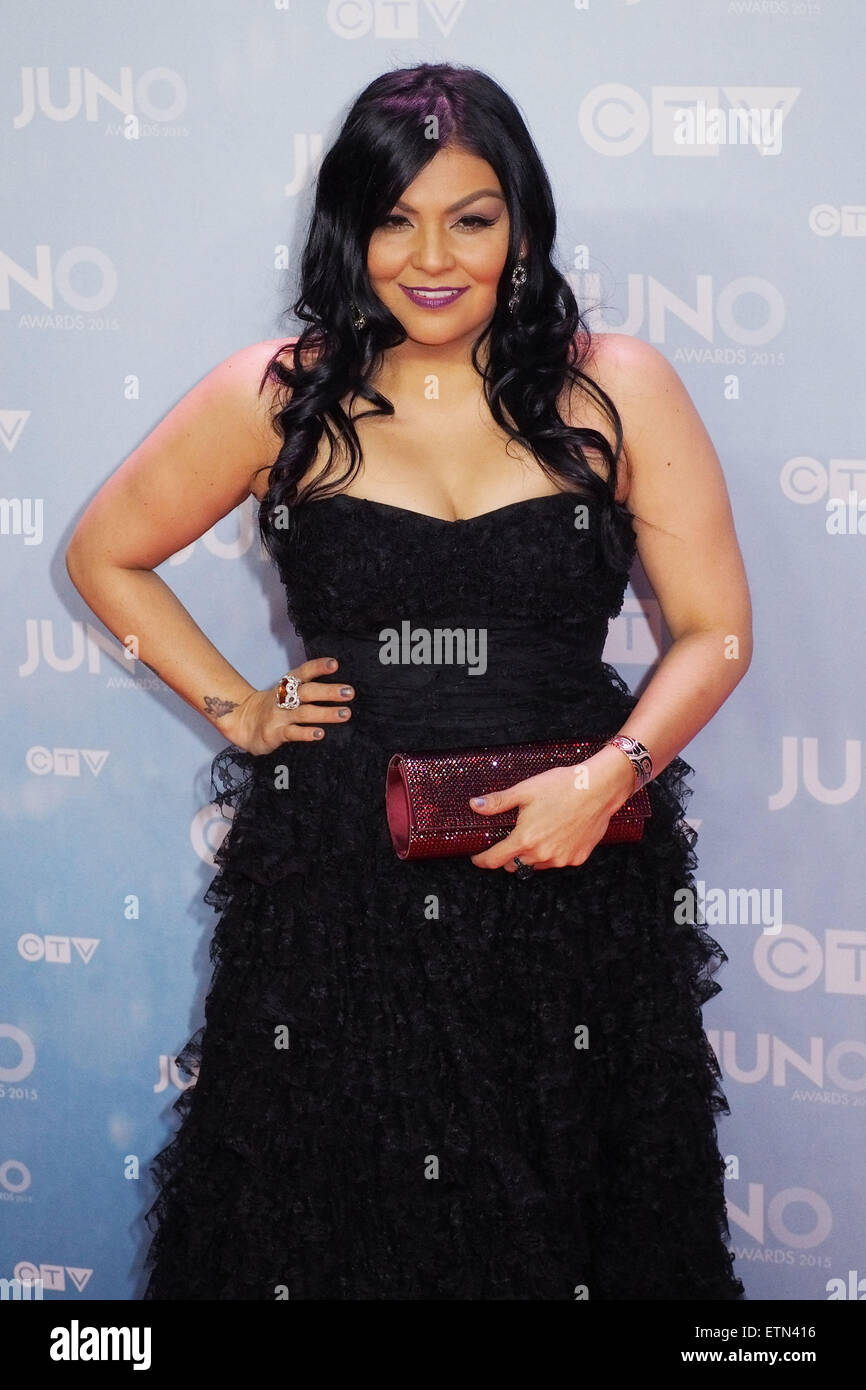 Crystal shawanda hi-res stock photography and images - Alamy