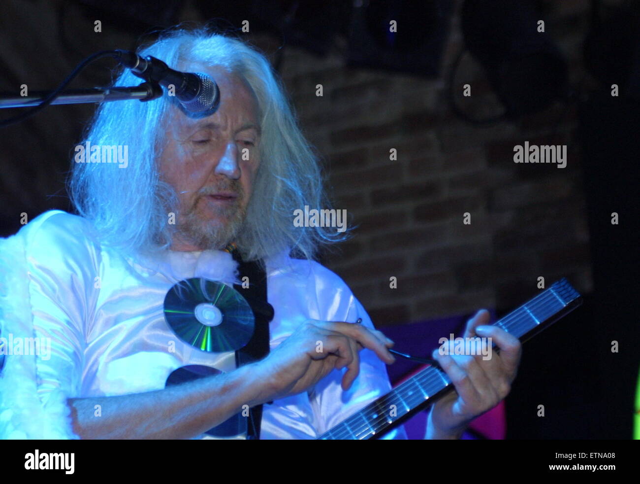 Daevid Allen performing at The Brook in Southampton Featuring: Daevid ...