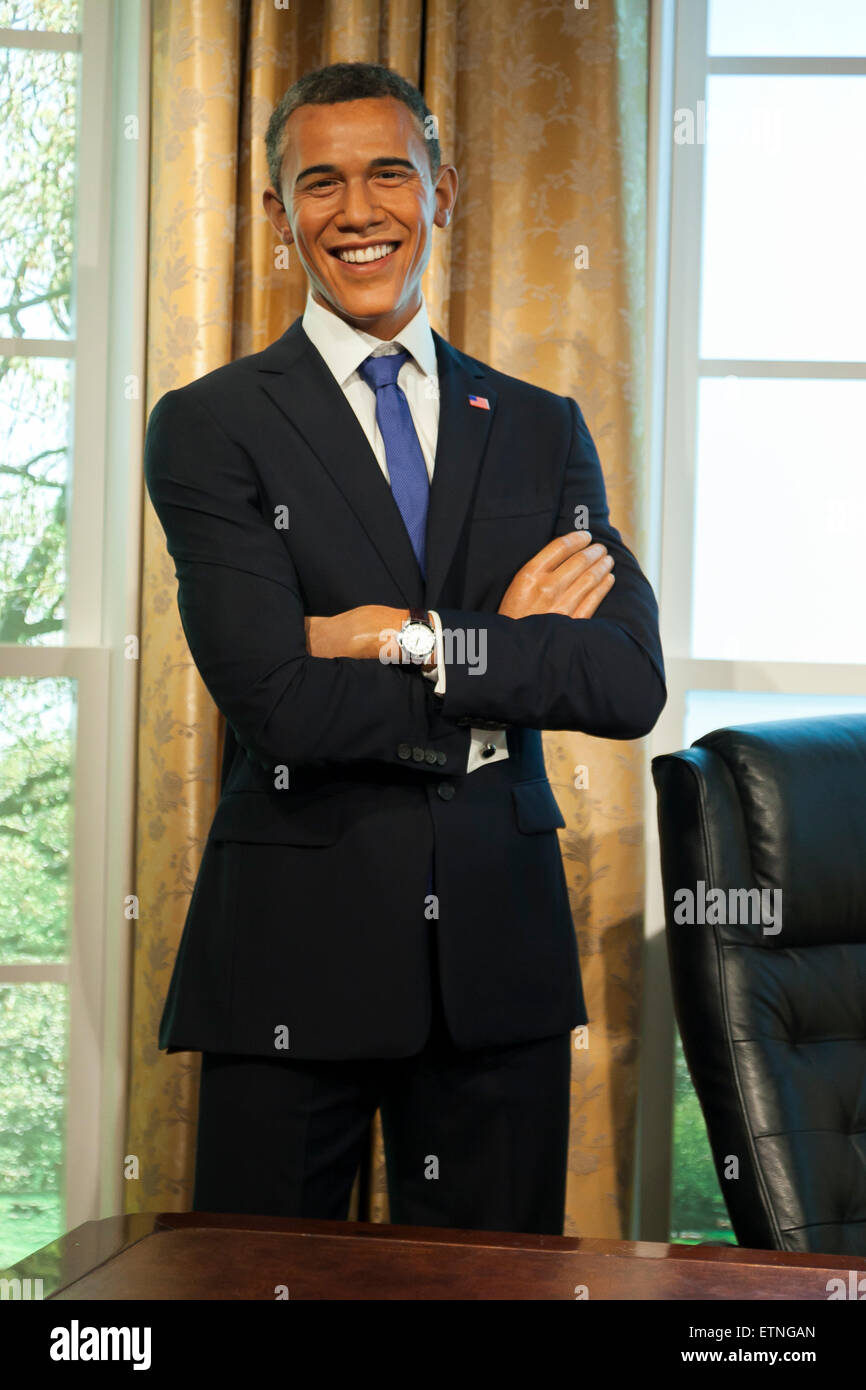 A wax figure of Barack Obama, President of the United States on display ...
