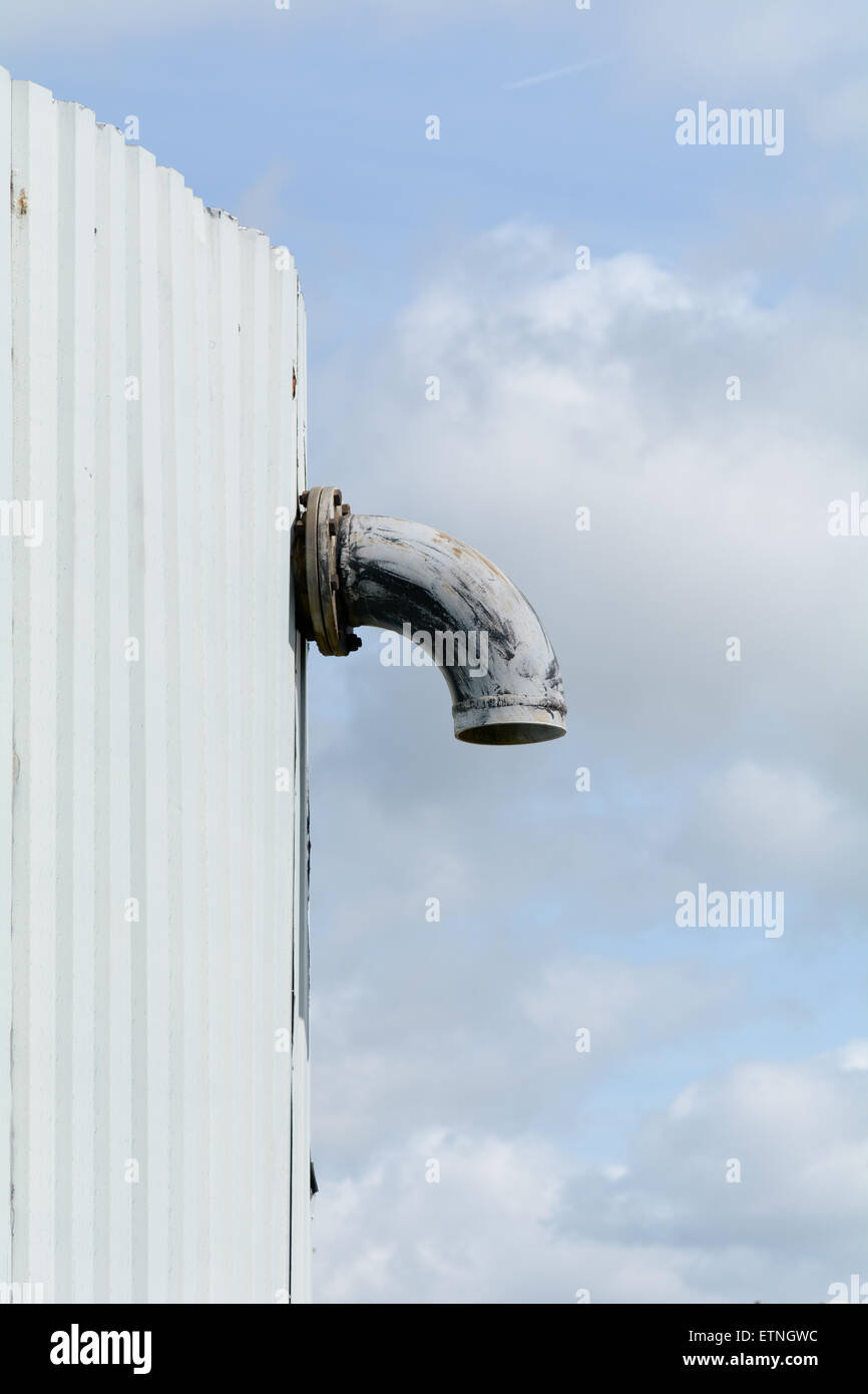 Overflow pipe hi-res stock photography and images - Alamy