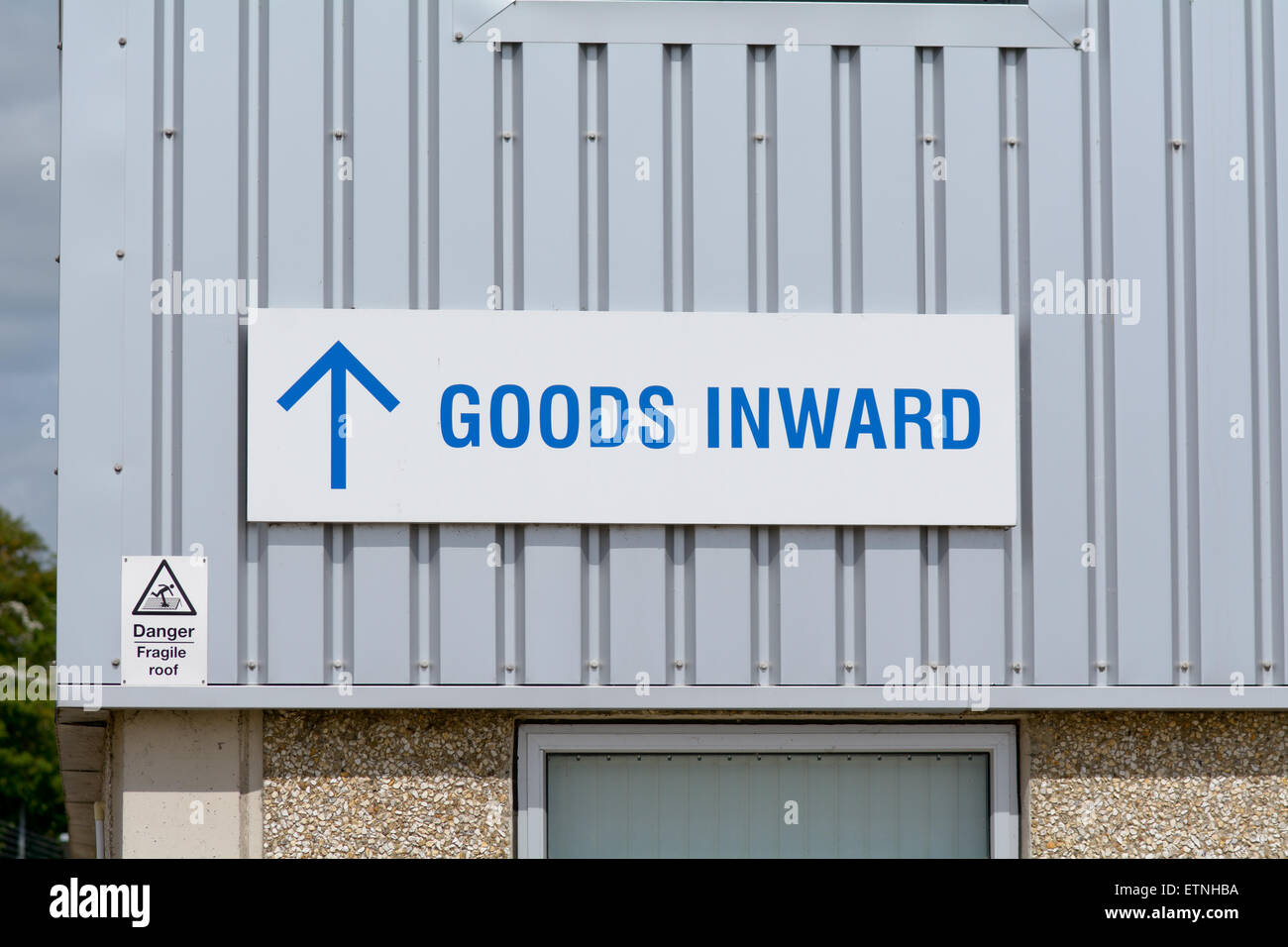 Inward hi-res stock photography and images - Alamy