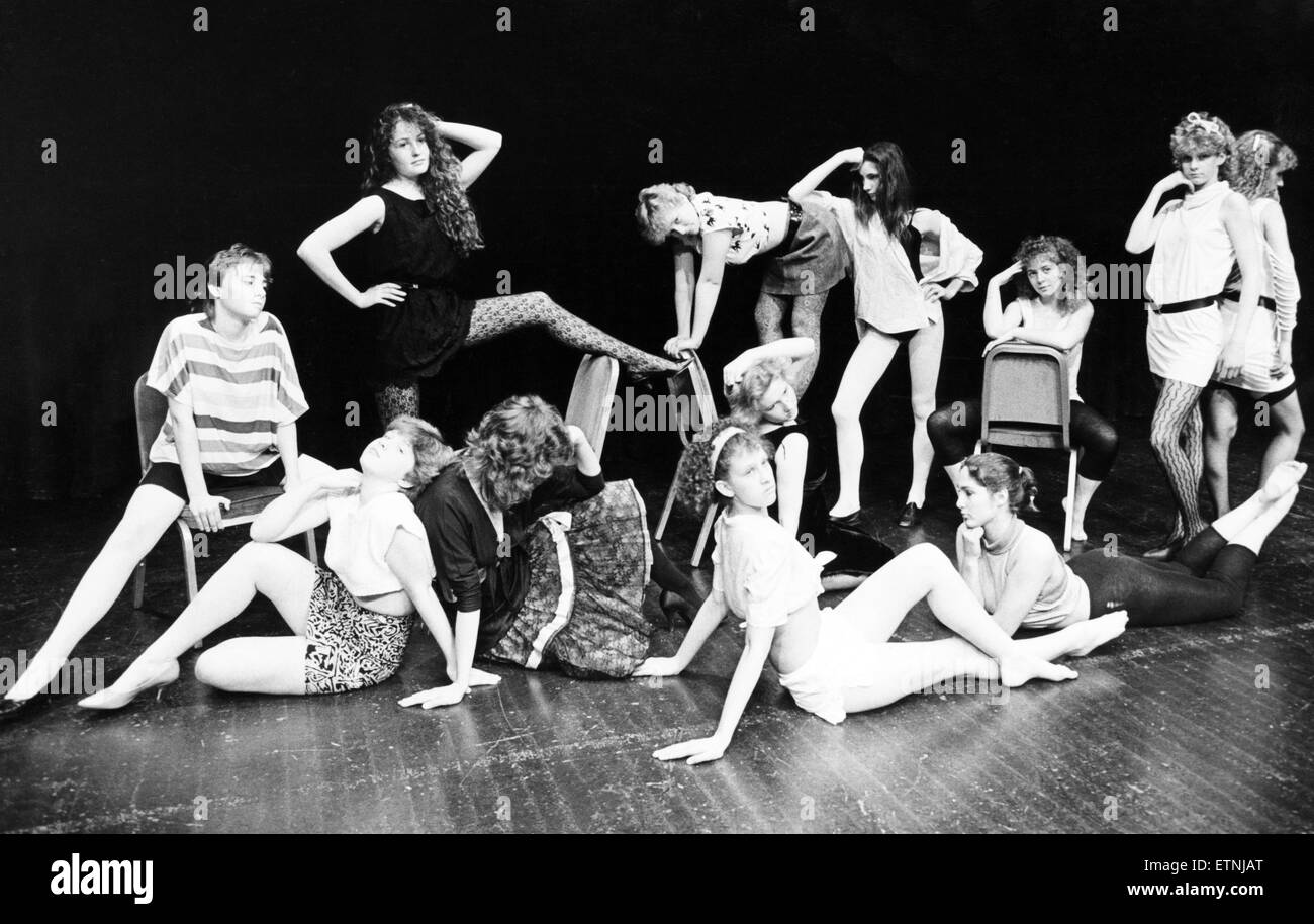 1980s dance hi-res stock photography and images - Alamy