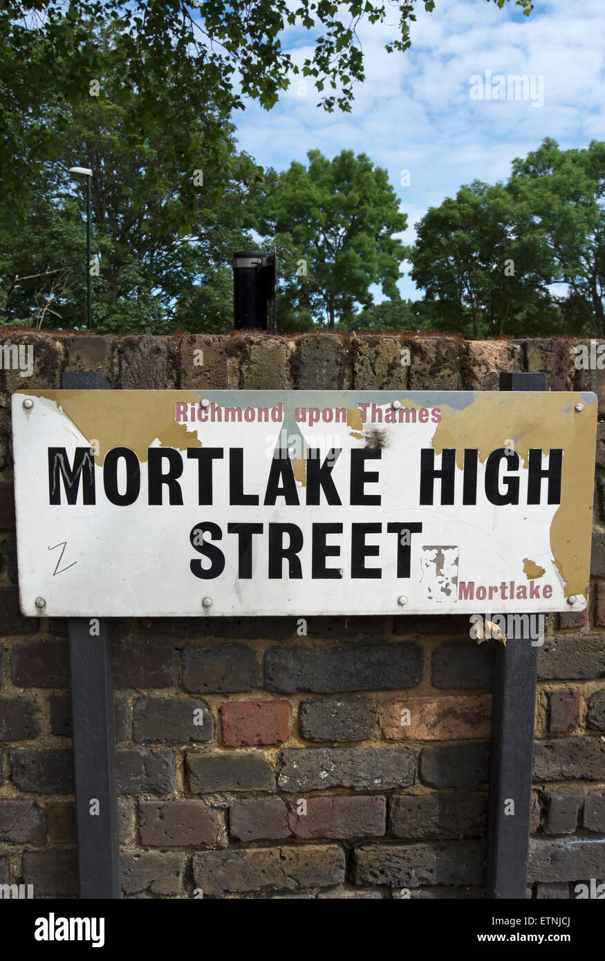 street name sign for mortlake high street, in the london borough of ...