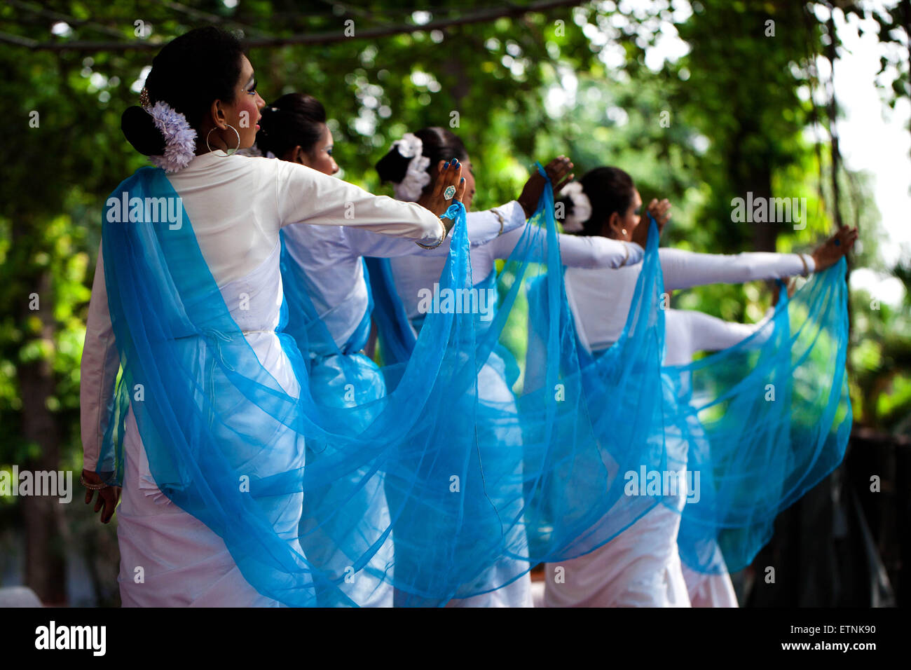 Dhaka, Bangladesh. 15th June, 2015. Bengali people celebrate Borsha ...