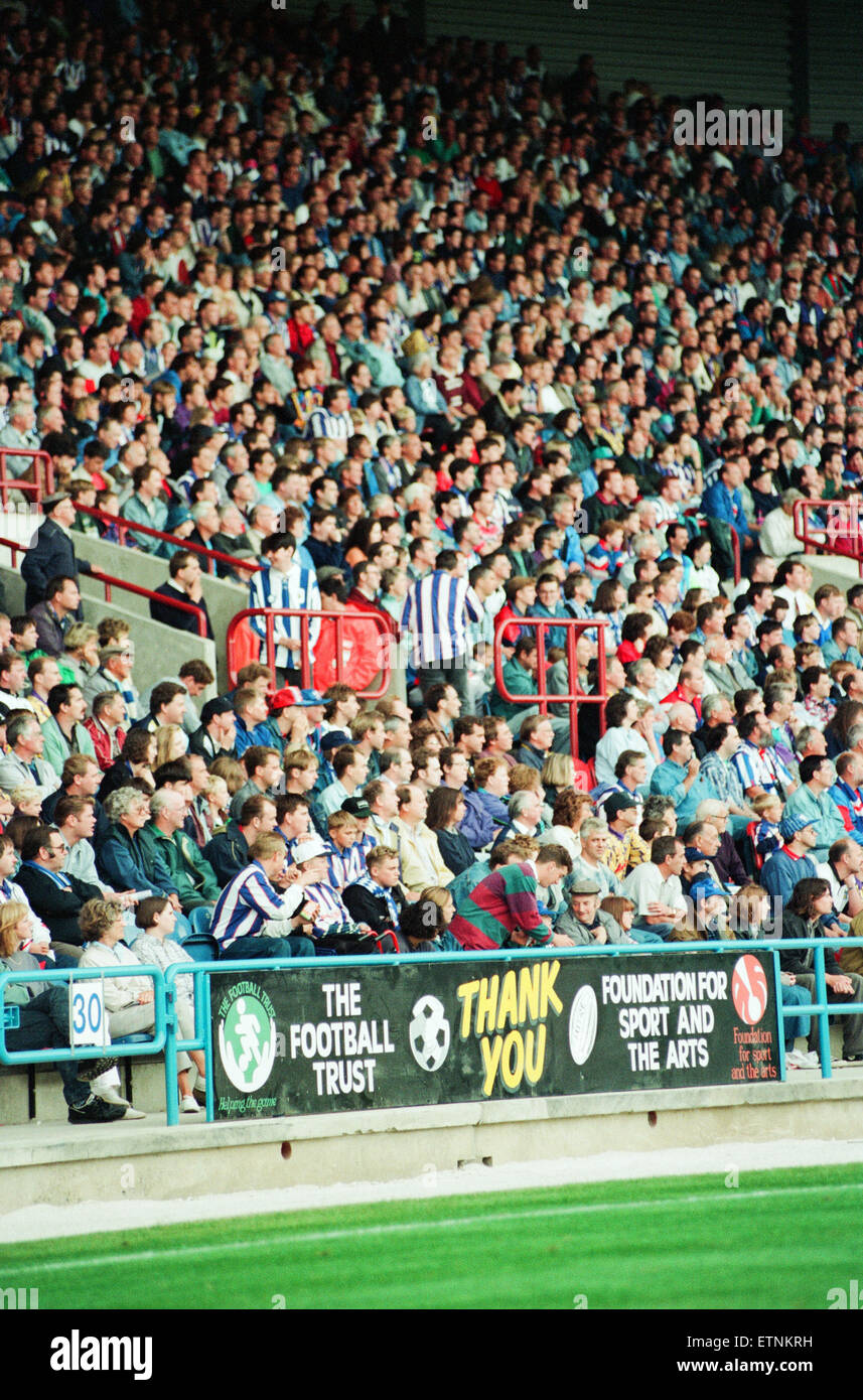 Huddersfield Town 0-1 Wycombe Wanderers, Division Two league match at ...
