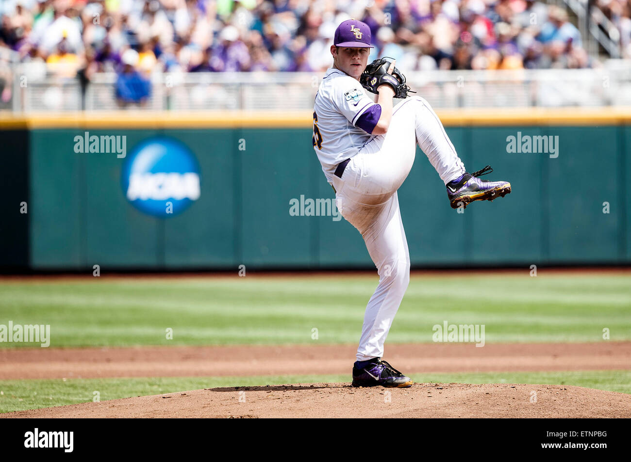 Omaha, NE, USA. 14th June, 2015. LSU pitcher Jared Poche' #16 in 1st ...
