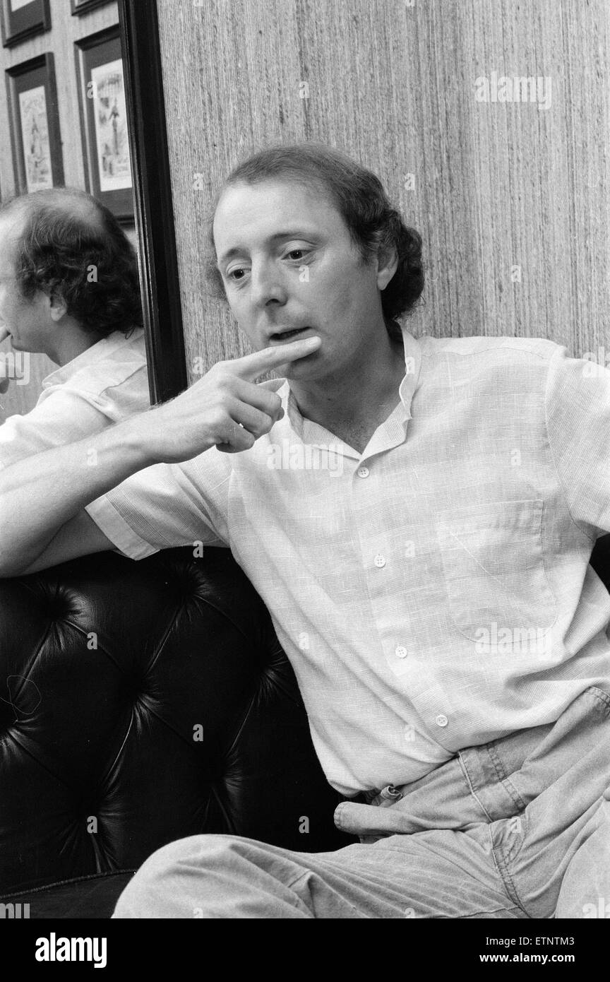 Jasper Carrott Comedian Black and White Stock Photos & Images - Alamy