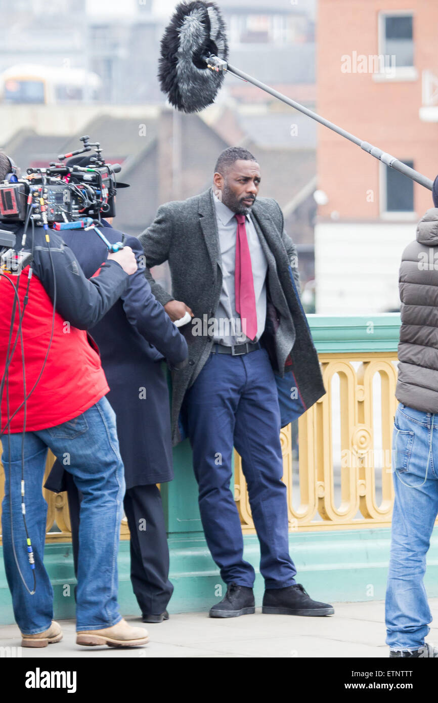 Idris Elba is seen with a hand injury whilst filming 'Luther' on ...