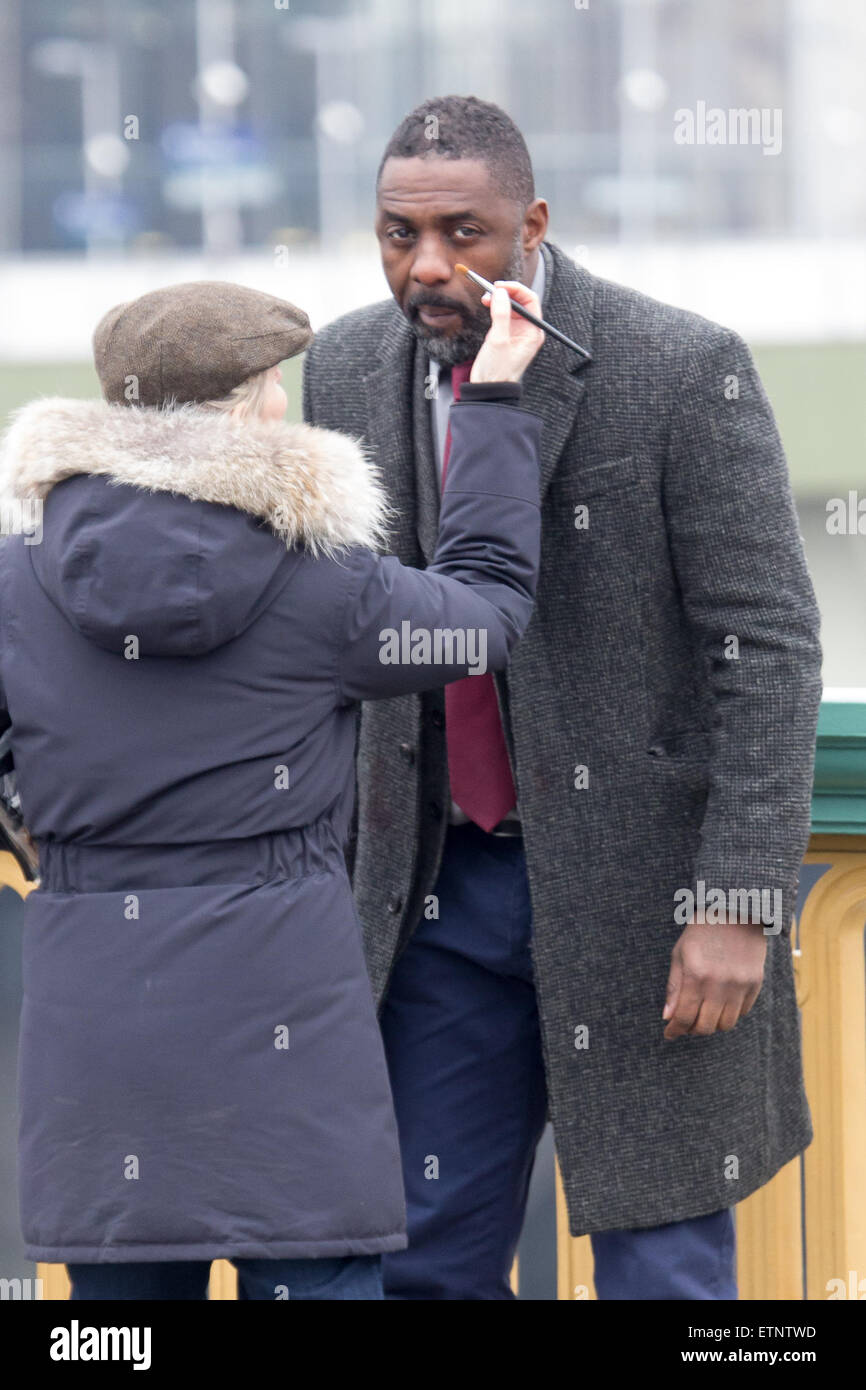 Idris Elba is seen with a hand injury whilst filming 'Luther' on ...