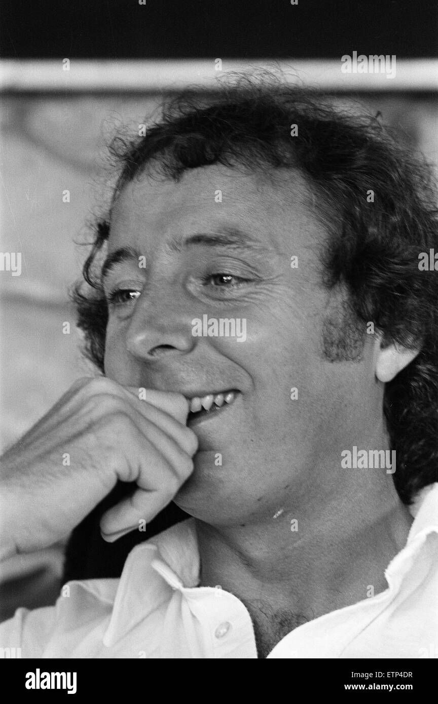 Jasper carrott 1970s hi-res stock photography and images - Alamy