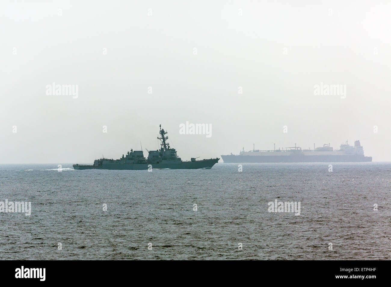 Uss forrest sherman hi-res stock photography and images - Alamy